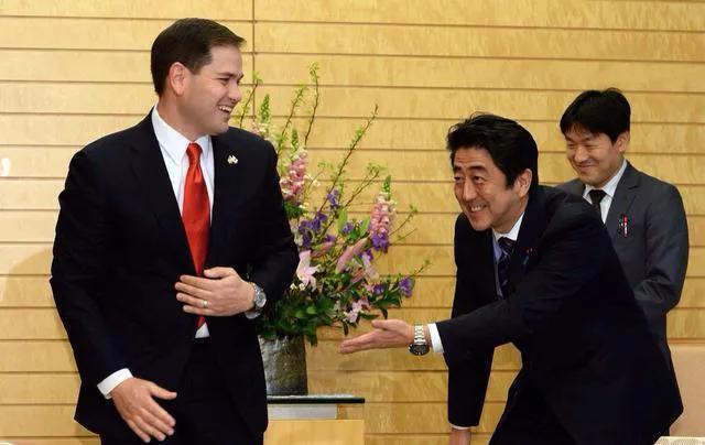 A look back at 10 famous scenes of Shinzo Abe in public - iNEWS