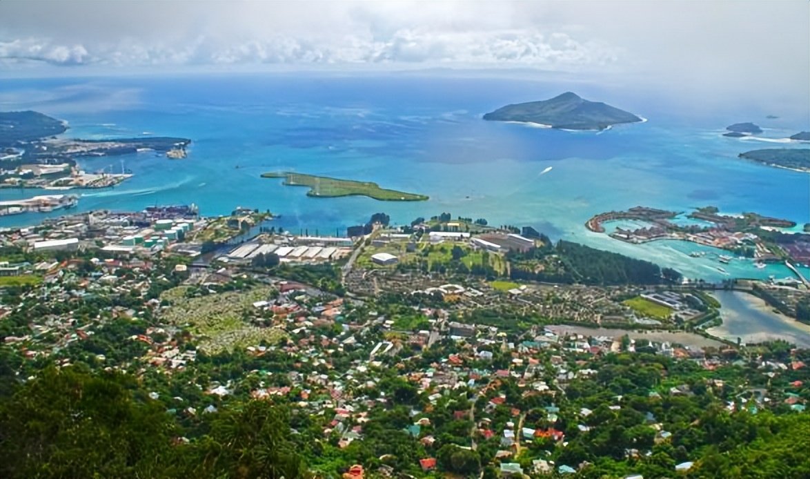 From discovery to rule and eventual independence, the Seychelles has ...