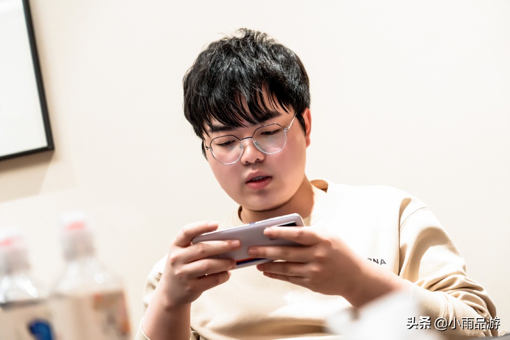 火豹賽前「挑釁」eStar，預定FMVP皮膚，粉絲：和Kear一桌喝的 - 頭條匯