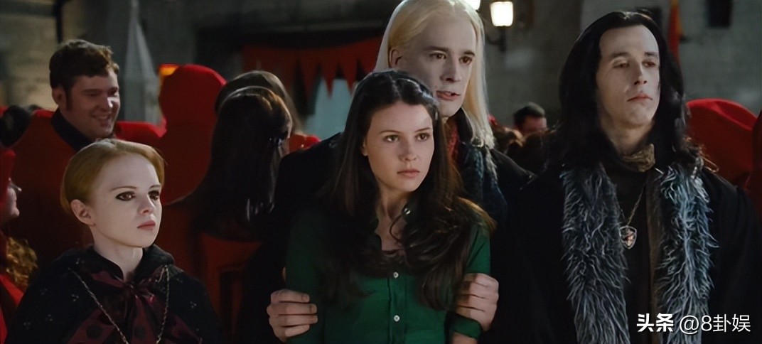 Watch the human assistant go through fears and doubts, how does it get ...