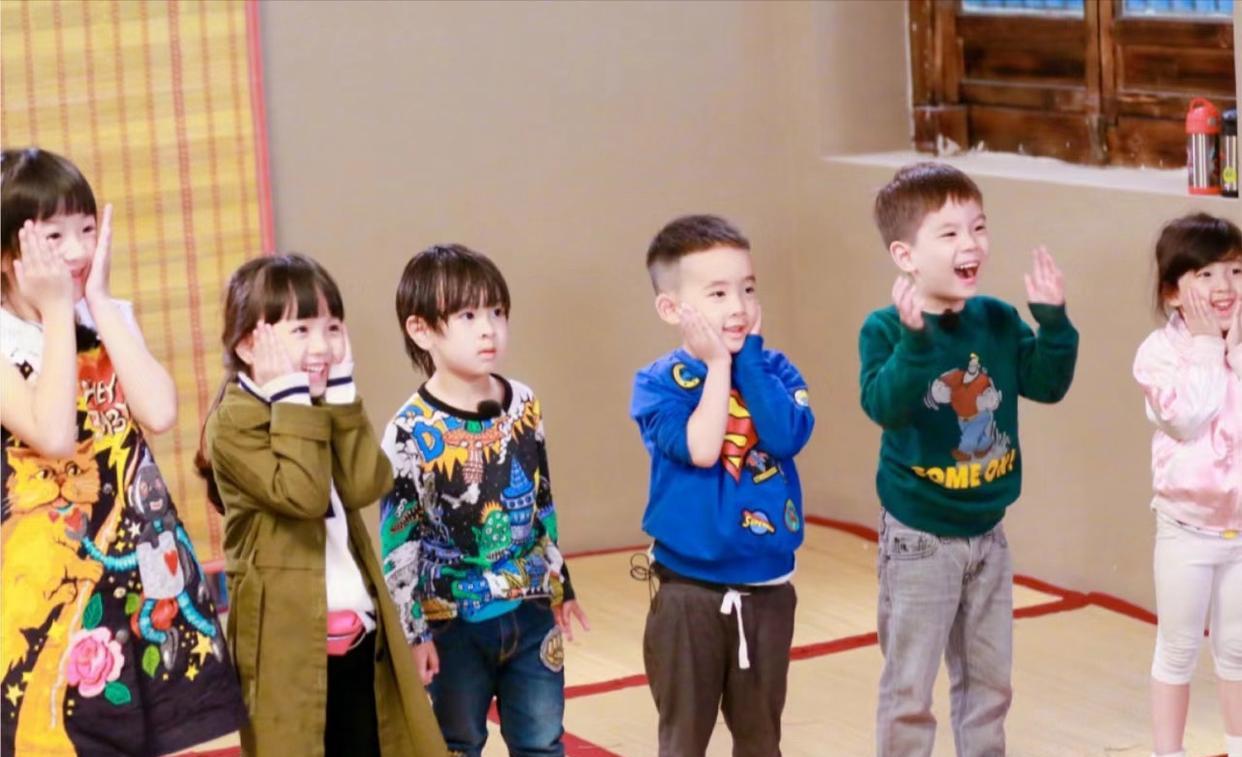 Cecilia Cheung's eldest son finally grows up, netizens say: not like ...