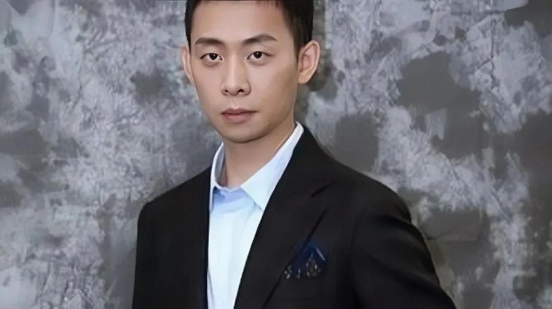 After the car accident, Guo Na became a vegetable, and Zhang Yi gave up ...