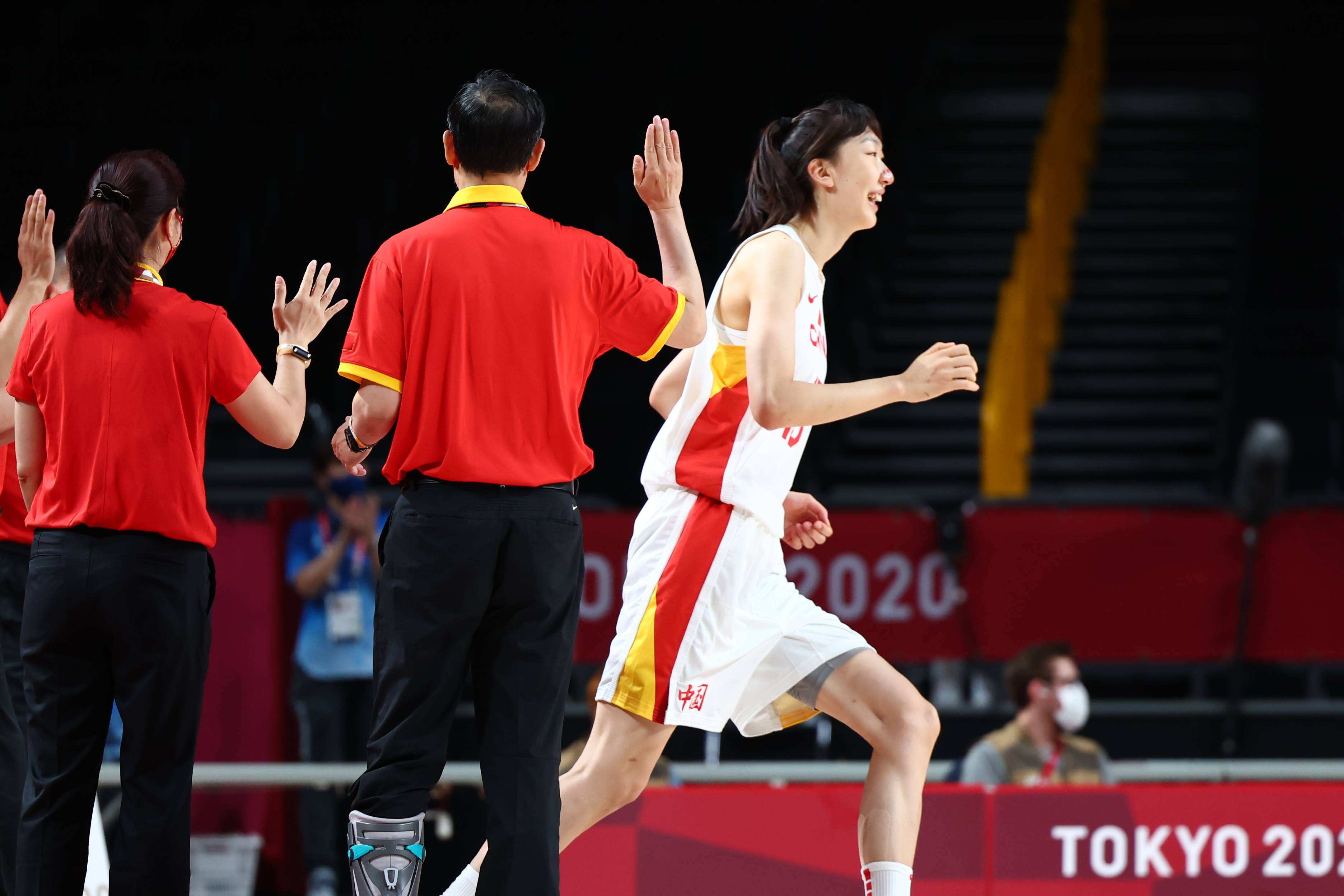 The second player in China in the WNBA, Han Xu, the super insider of ...