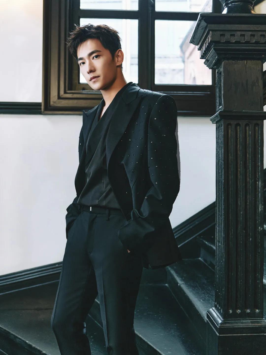 3.23 Atlas Chen Linong Yang Yang Zhang Shaohan Chen Zhuoxuan Zhang Jie ...