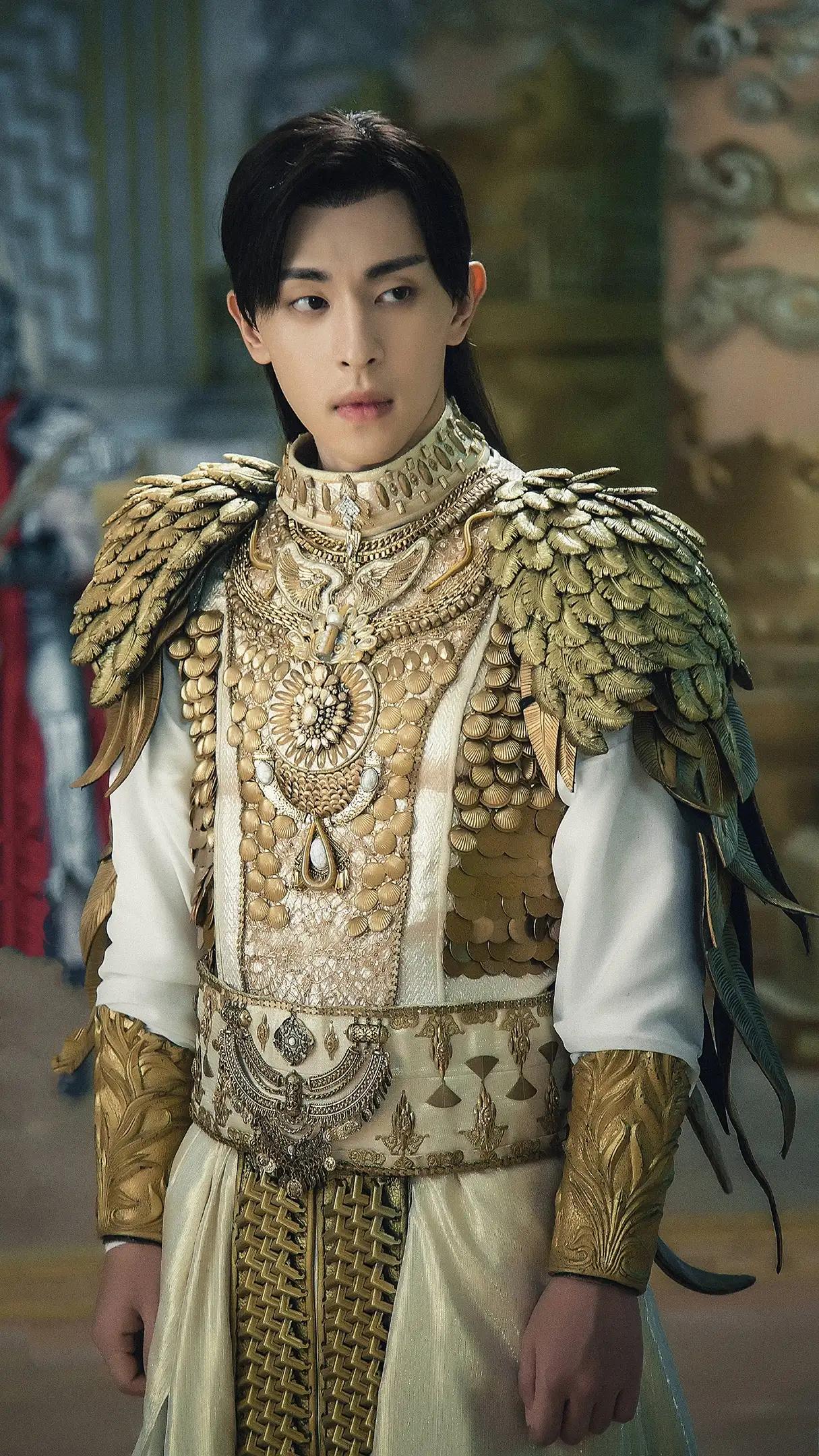 Ten years of sharpening a sword, Deng Lun-Xu Feng - iMedia