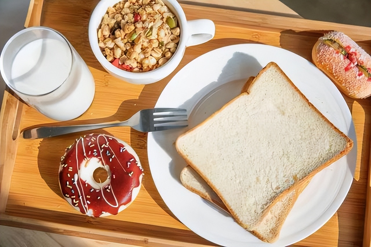 After getting up in the morning, I would rather be hungry and try to ...