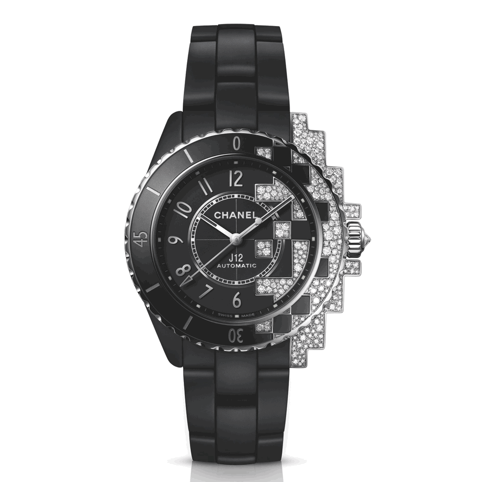 Interstellar travel with the spaceship Chanel - iMedia