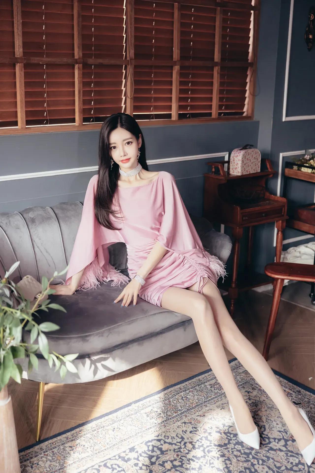 The most beautiful model Sun Yunzhu: Happy New Year - iMedia