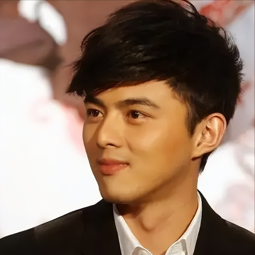 Jiang Xin: I have been with Ye Zuxin for 13 years, even if the whole world betrays me, he will ...