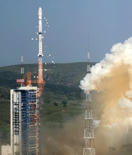 Launching rockets, why liquid oxygen fuel is more advantageous, there ...