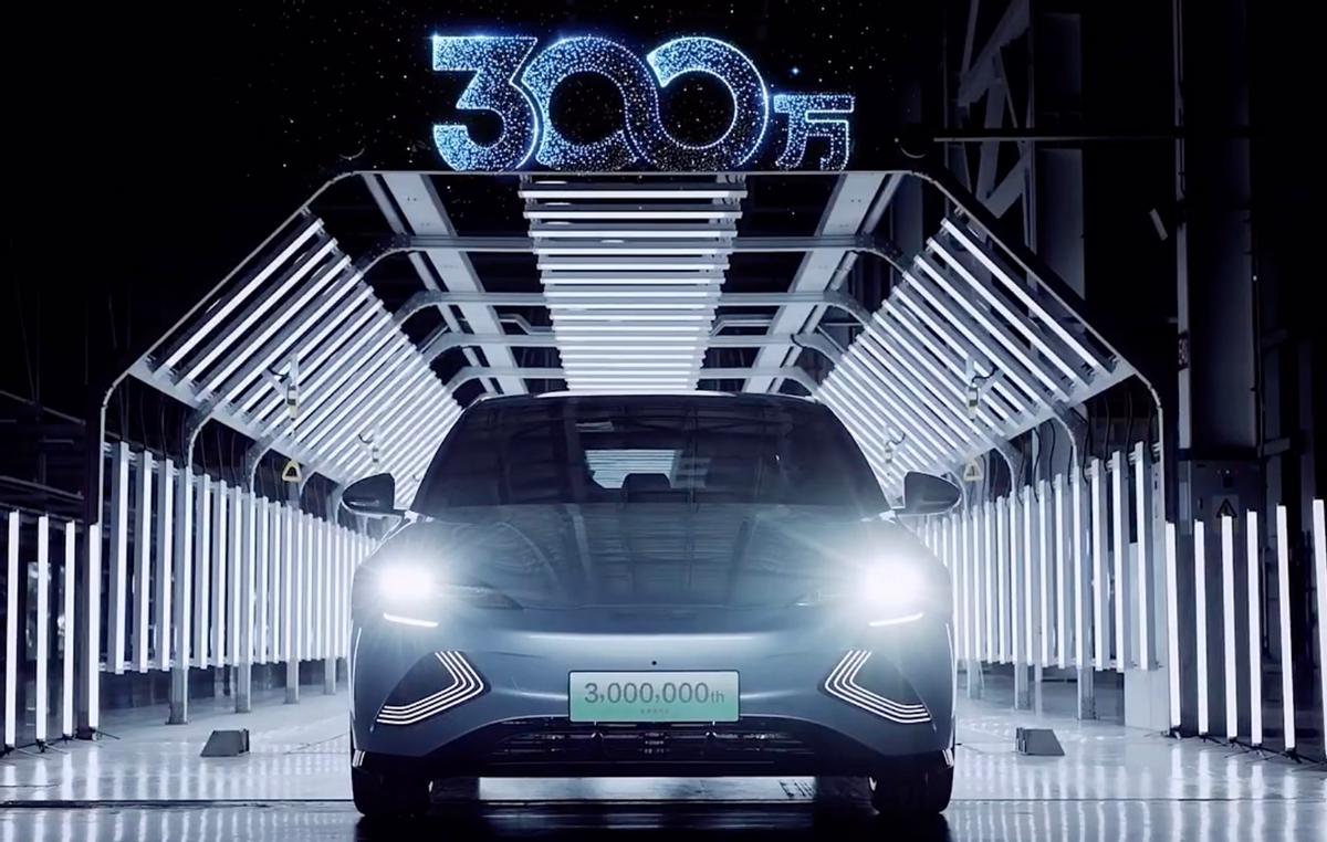 China's first!BYD's 3 millionth new energy vehicle rolls off the ...
