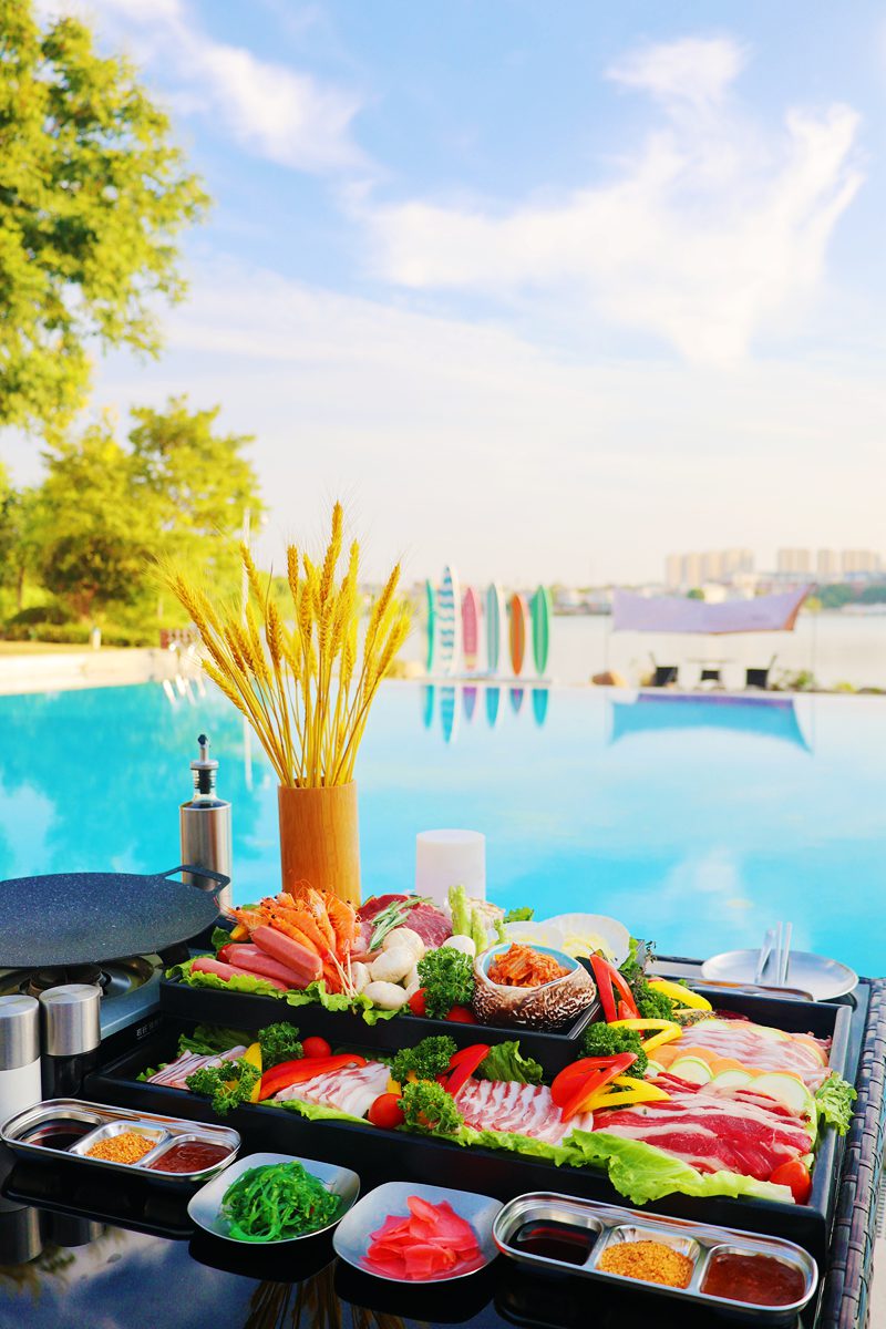 Check-in Liantou Radisson Blu Hotel micro-holiday·lakeside food stalls ...