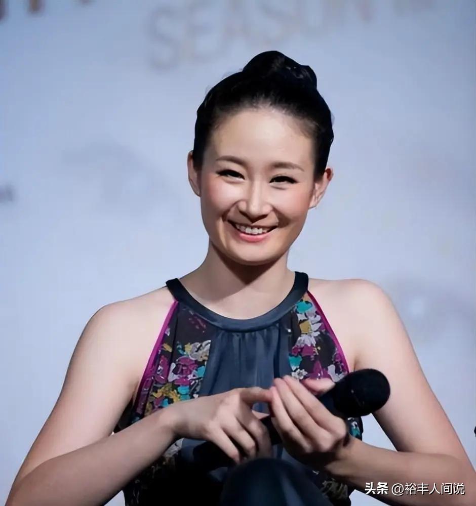 38-year-old Wang Yabin shows a difficult standing one-word horse!The ...