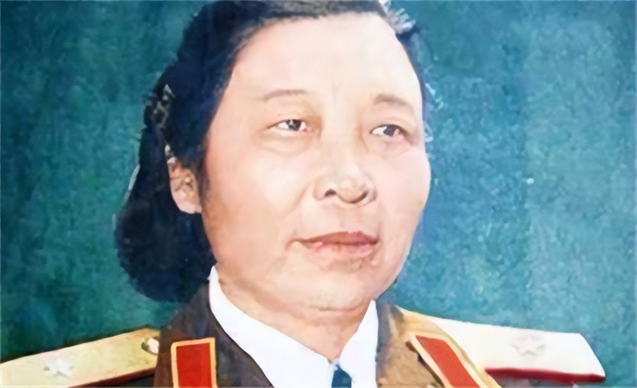 Li Zhen, the first female general in New China: When I returned to my ...