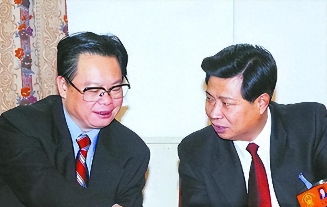 "Lawful and corrupt official" Luo Yingguo: made hundreds of millions of ...