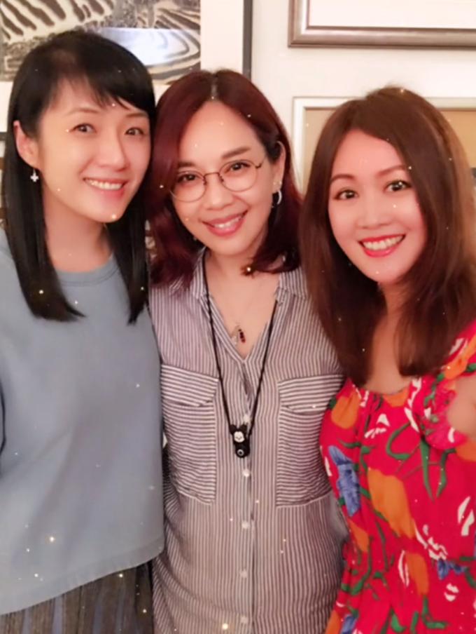 Chen Songling, Liang Xiaobing and He Wanying have a party at the ...