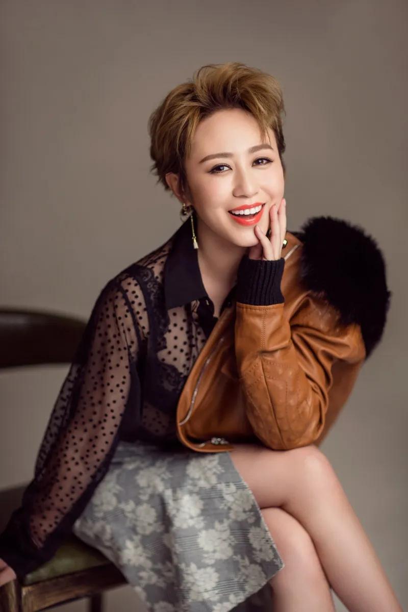 Golden Eagle Award for Best Supporting Actress Ma Li: The beauty of ...