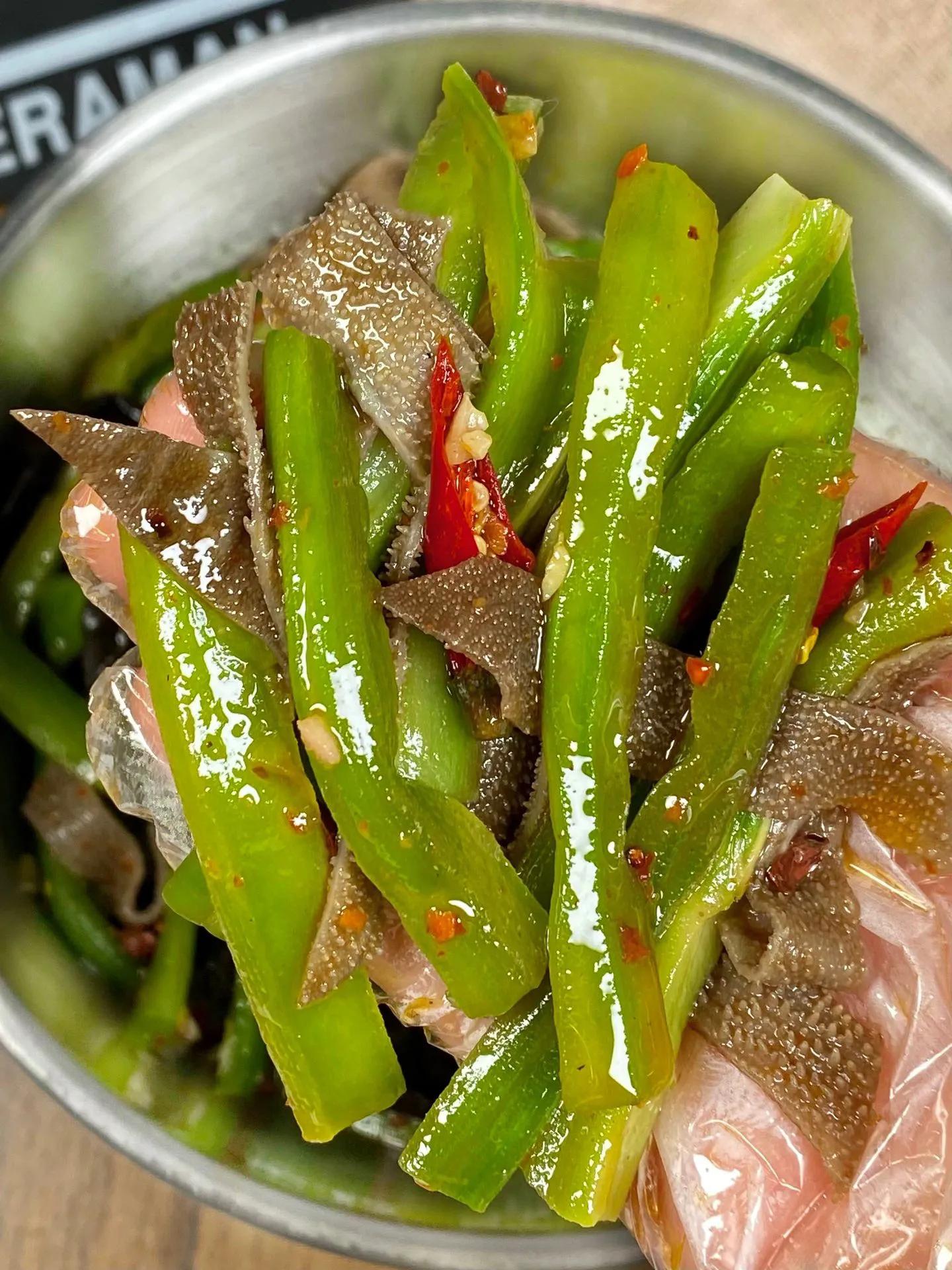 Really delicious! Today I will share a cold dish, tribute vegetable ...