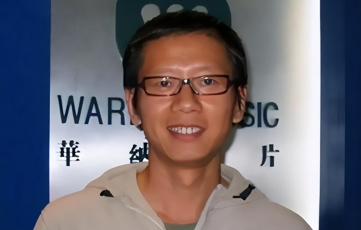 What kind of person is Shi Ke, an actor who loves a foreign husband in ...