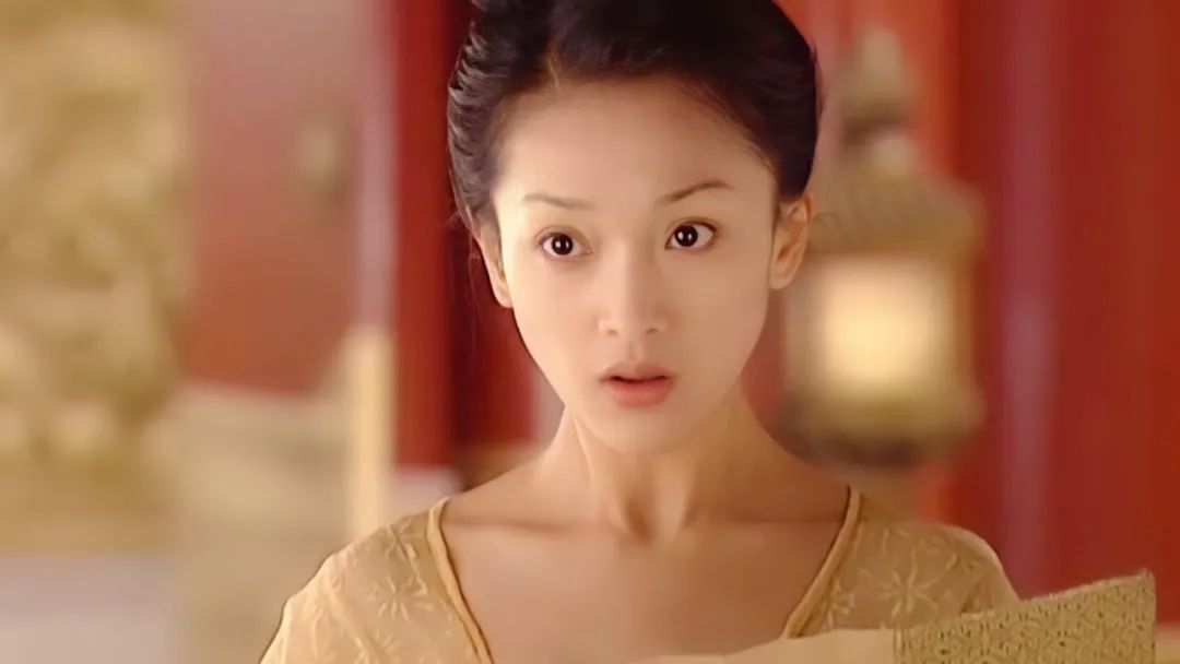 Zhou Xun and Chen Hong fell in love with him at first sight. They were ...