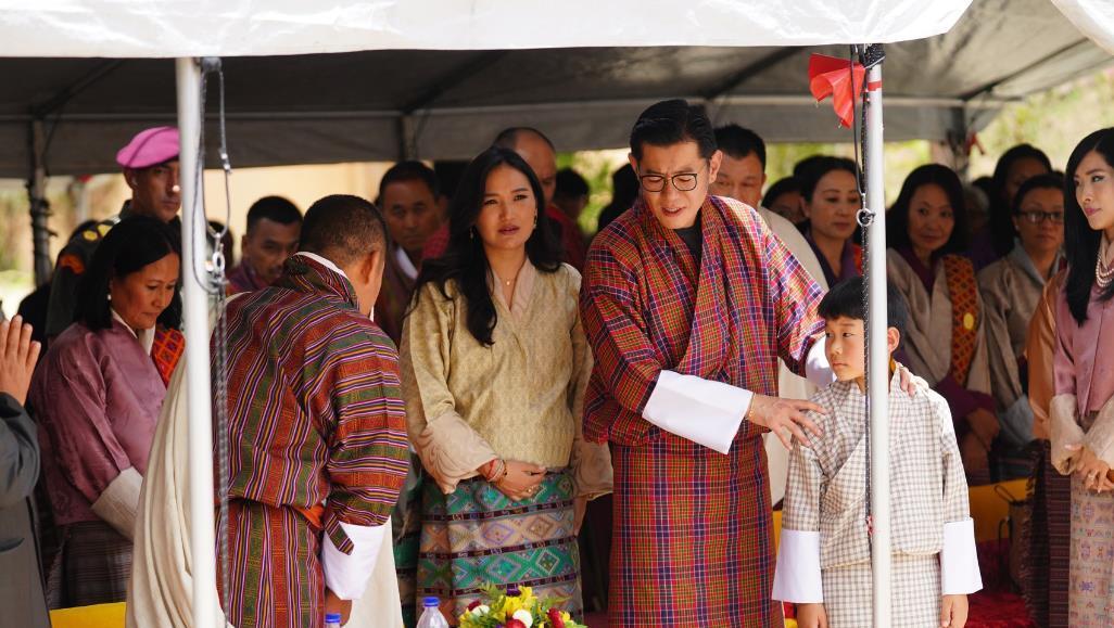 The Queen of Bhutan is stunning after giving birth! After giving birth ...