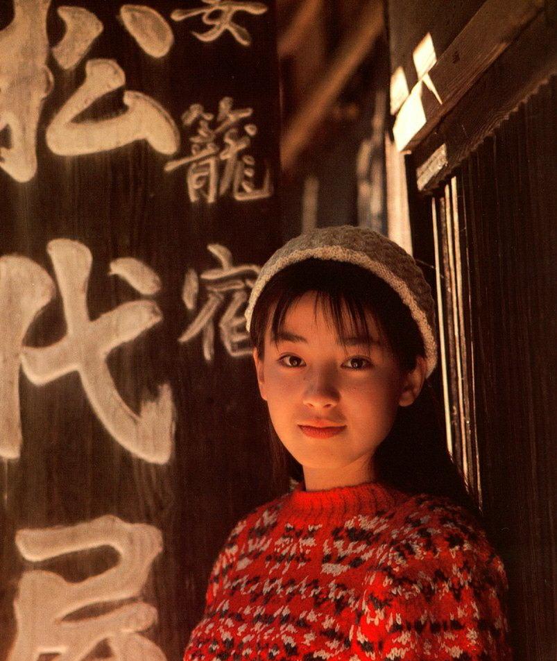 Twenty years ago, the appearance of Miyazawa Rie, even the tear mole ...