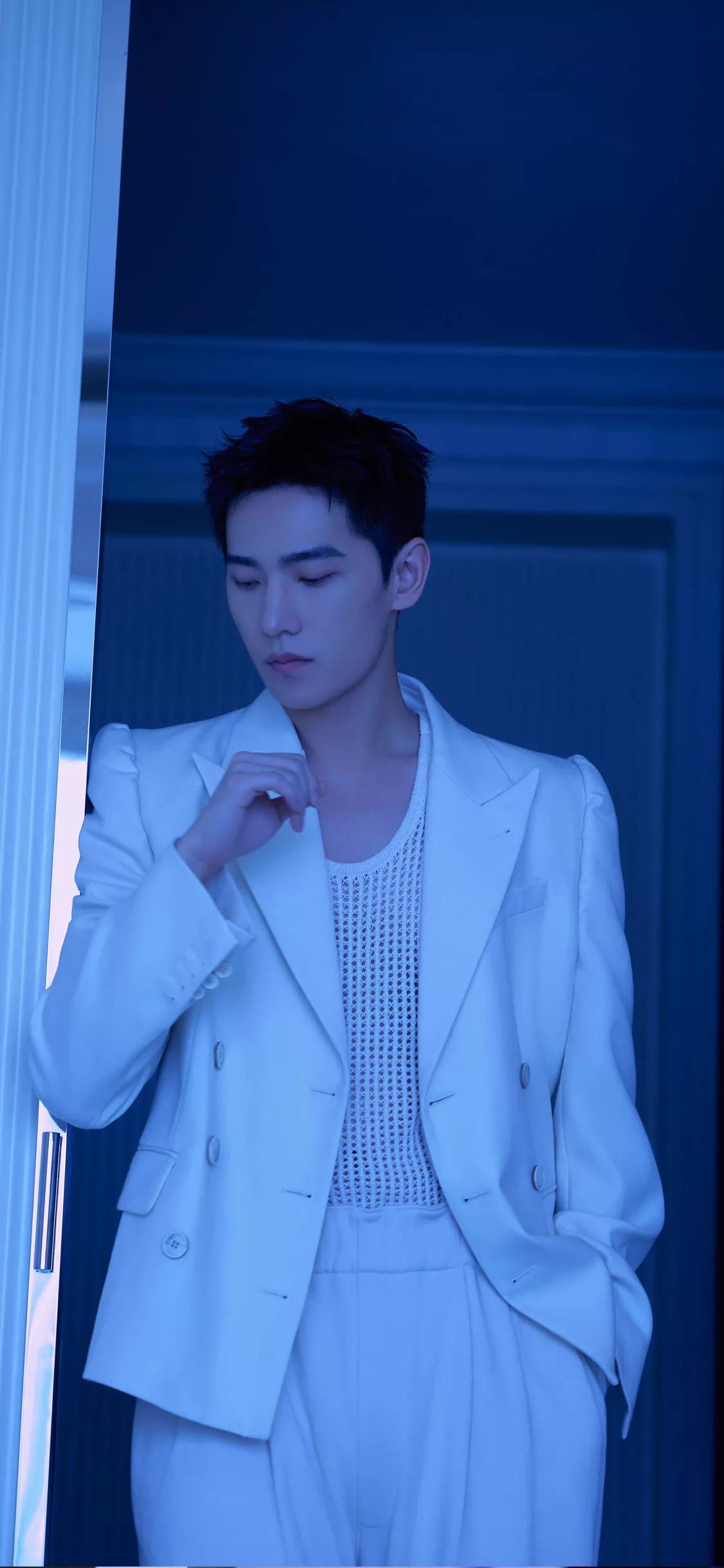 Star Wallpaper-39-Yang Yang - iMedia