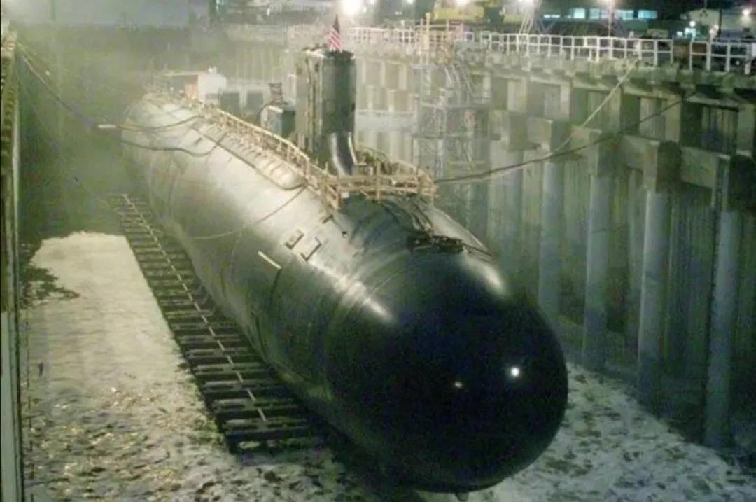 The U.S. nuclear submarine hit a mountain in the South China Sea and ...