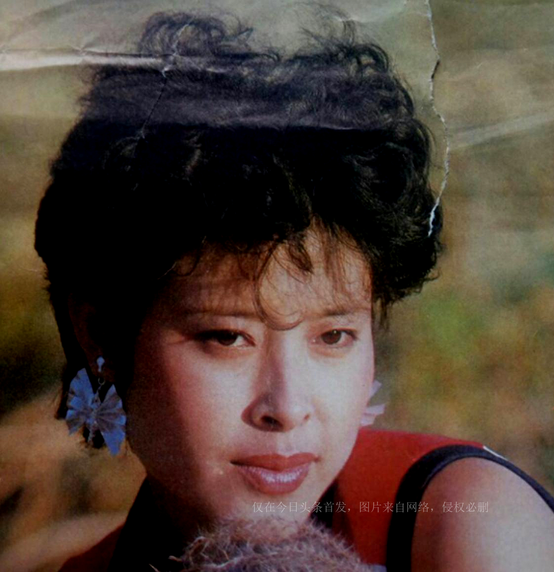 Actor Li Xiaoyan: Married to Zhang Jinling's ex-husband, now her ...