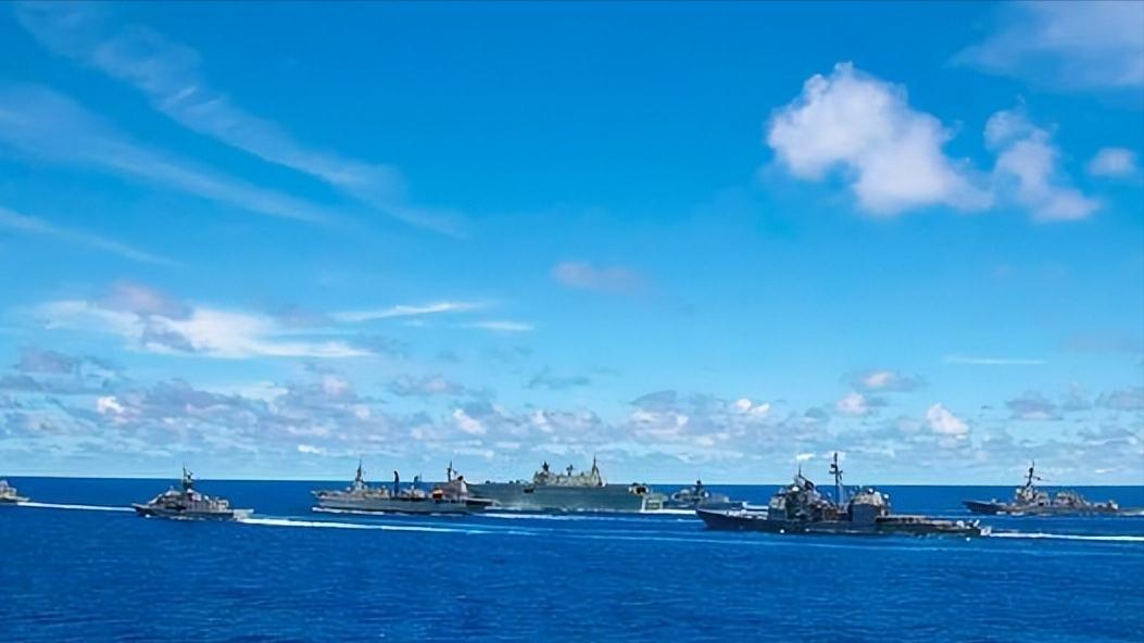 new news! 3 Chinese giant ships arrived in the South China Sea, rogue ...