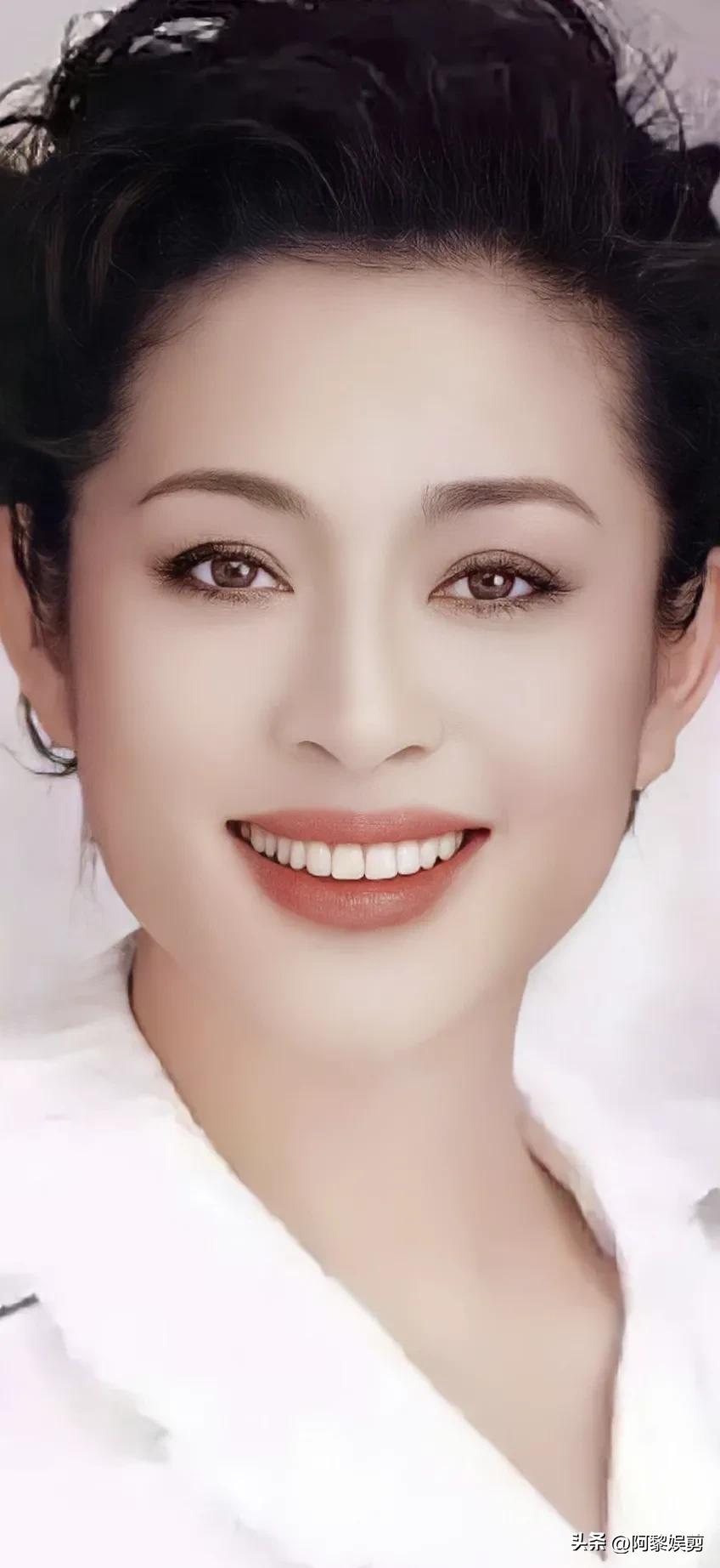 Ni Ping meets Yan Ni, who is better than the two beauties - iNEWS