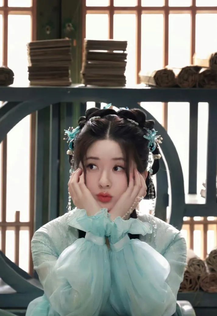 Zhang Yuqi, Zhao Lusi, Huang Xiaoming, Guan Xiaotong, Xu Liang - iNEWS