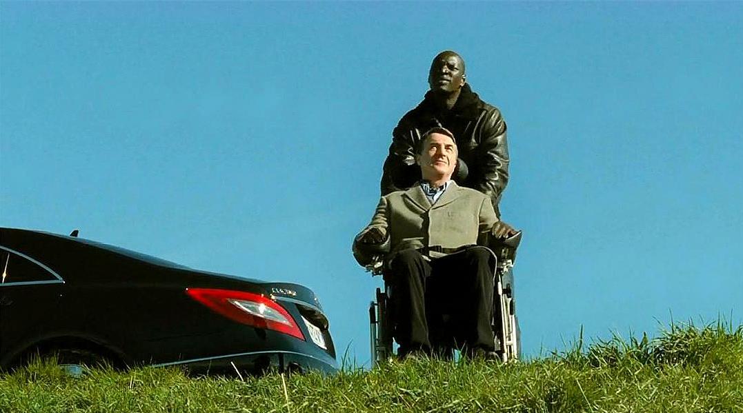 The presentation of the scenes of the French movie "The Untouchable ...