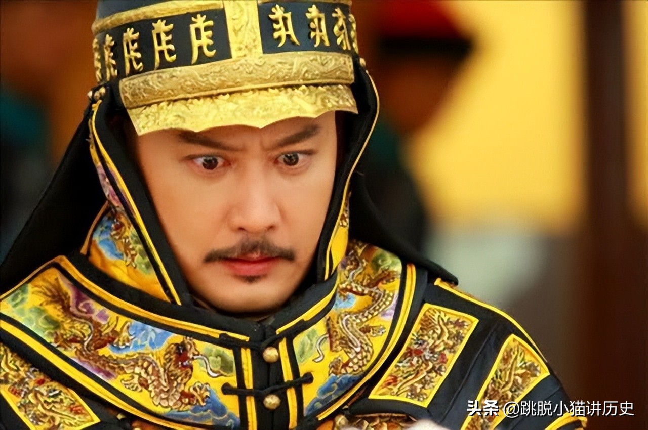 Before Qianlong's death, Jiaqing told Jiaqing not to kill Heshen, but ...