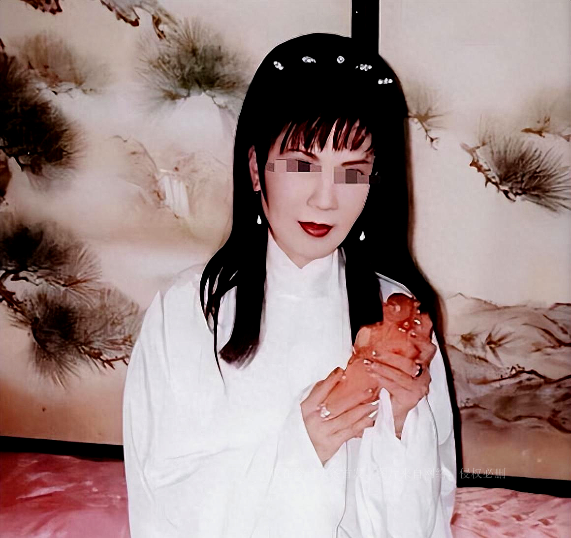 Jiao Enjun: Because of 10 million, my eldest sister and I filmed a kissing scene, and it's still ...