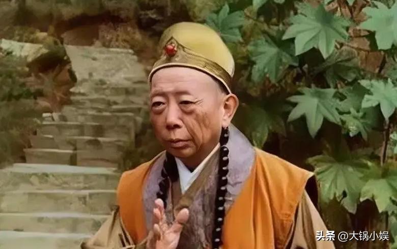 Cheng Qian, who used to be the male host of CCTV, who was responsible ...