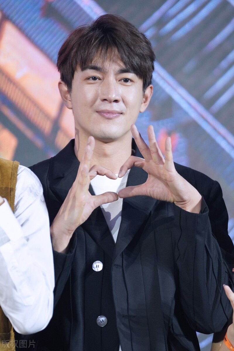 Lin Gengxin's name sounds like a child at first glance - iNEWS