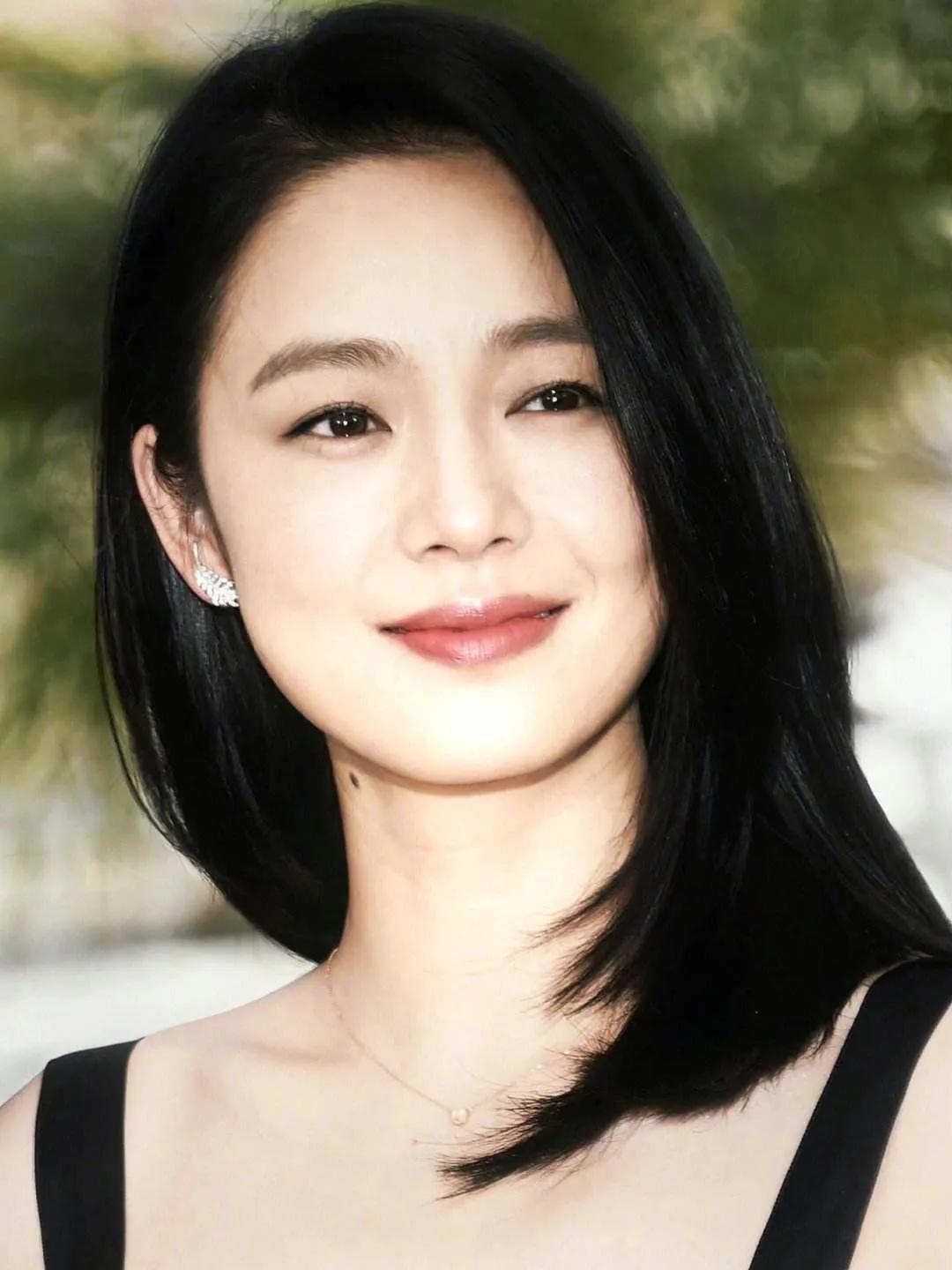 Seeing Zhou Yun under the lens of Jiang Wen, I realized what a real ...