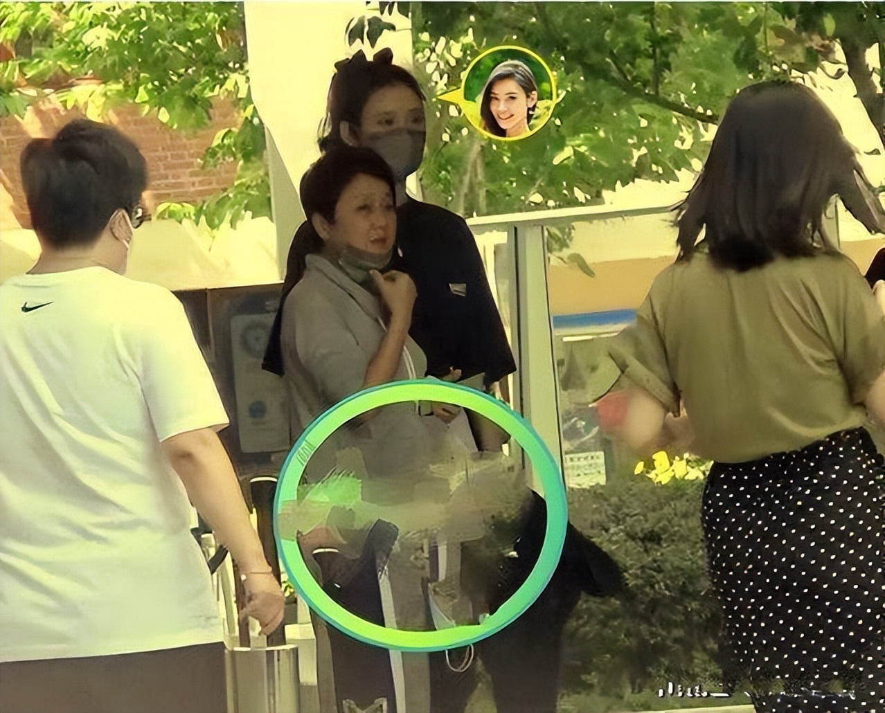 Liang Anqi is more famous than her daughter-in-law!When a passerby came ...