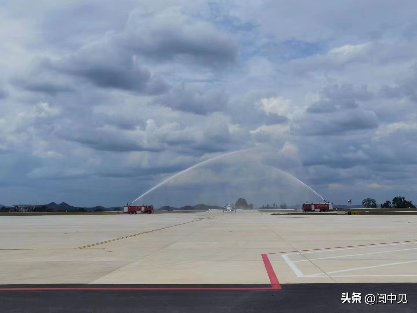 Langzhong Ancient City Airport welcomes its “first flight”! - iNEWS