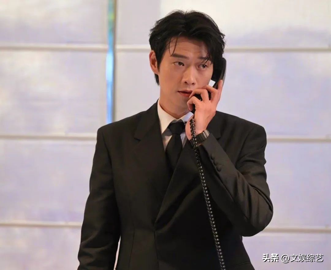 Wei Daxun became popular in the entertainment circle with his character ...