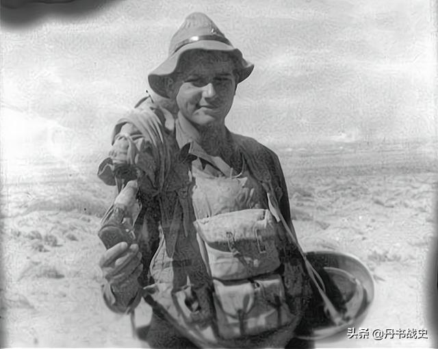 The Soviet Union's first modern body armor, 6B2 body armor using ...