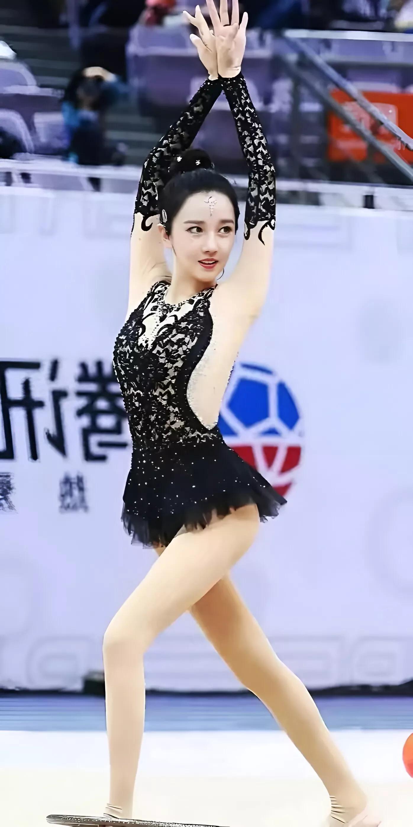 Chen Xiaoyun, known as the "Goddess of Chinese Gymnastics" - iNEWS