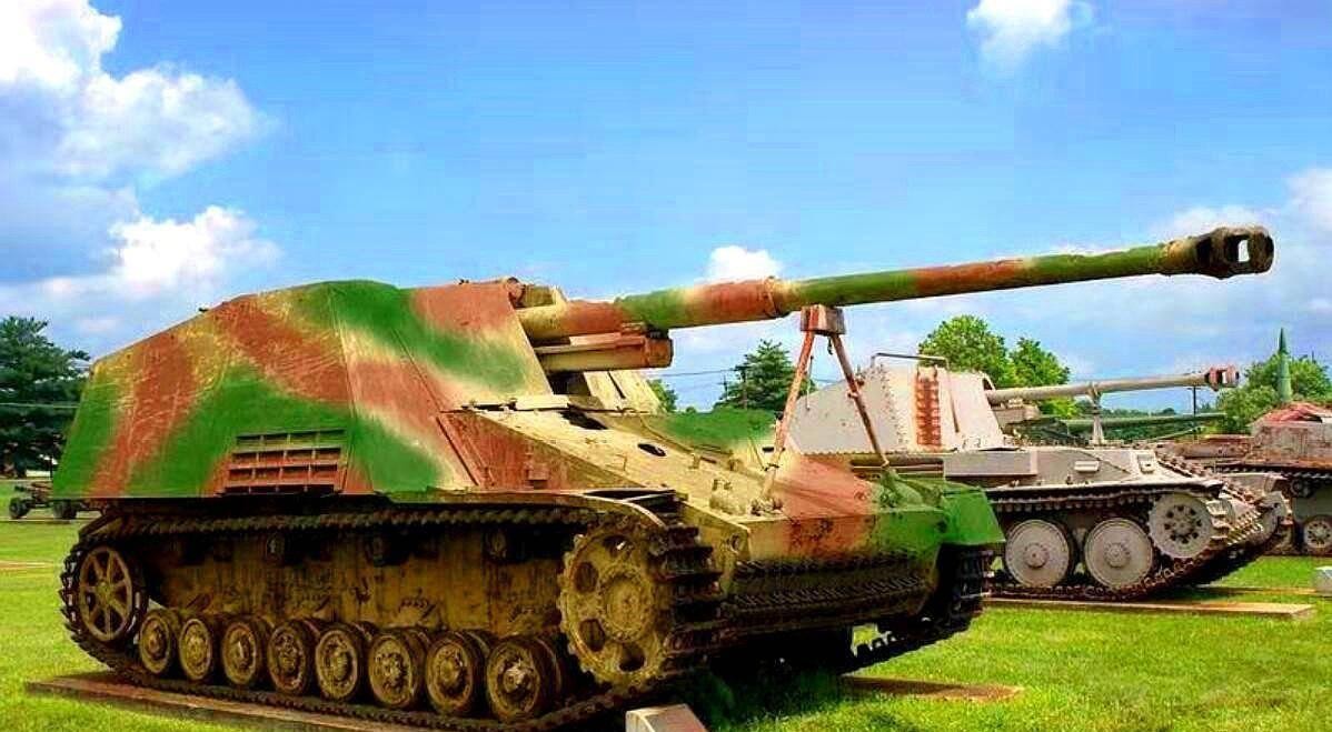 Is the German "Rhino" anti-tank gun really that powerful? Why do many ...