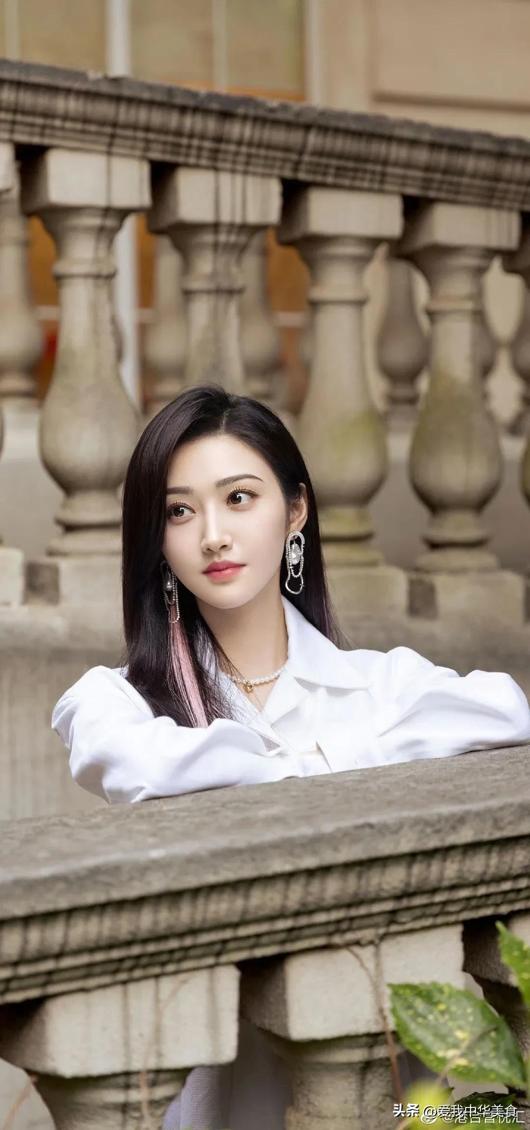 Chinese fashion sexy beauty - Jing Tian - iMedia