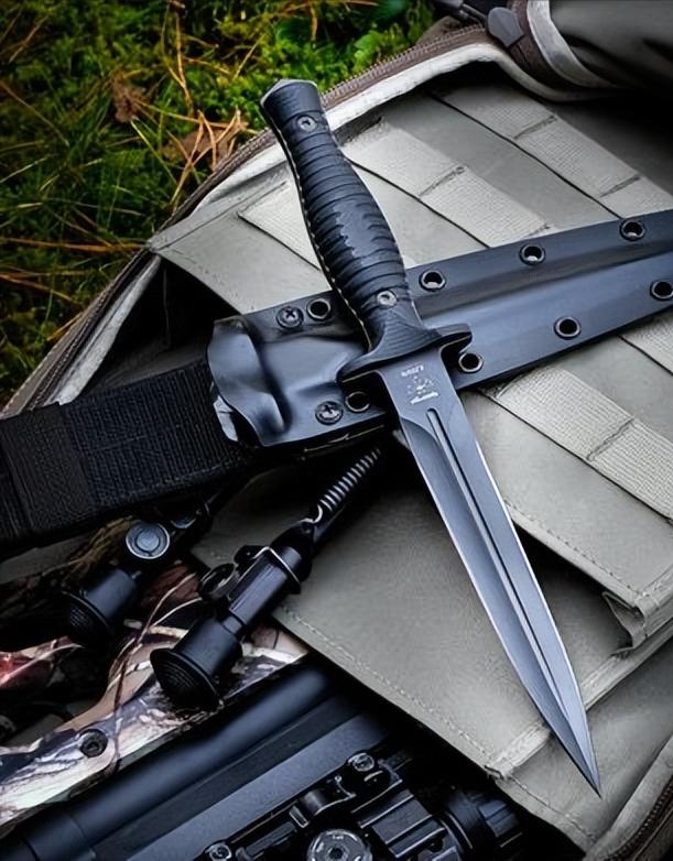 One of the best tactical knives for Special Forces. Extremely ...