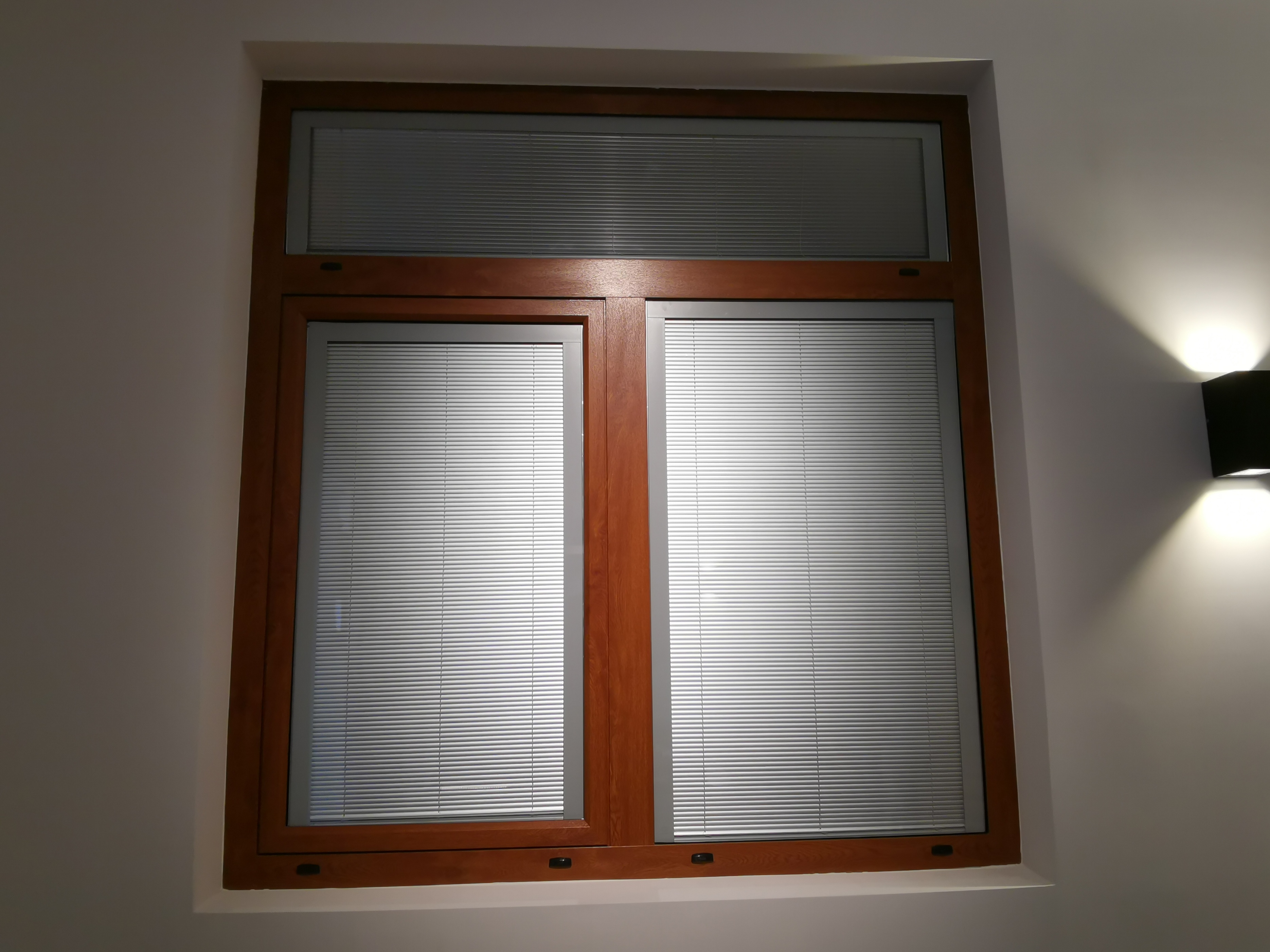 Panoramic large floor-to-ceiling windows - iNEWS