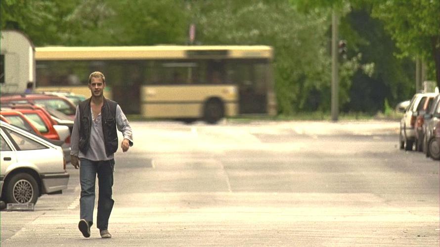 The movie "Run Lola Run" has multiple narrative structures, different ...