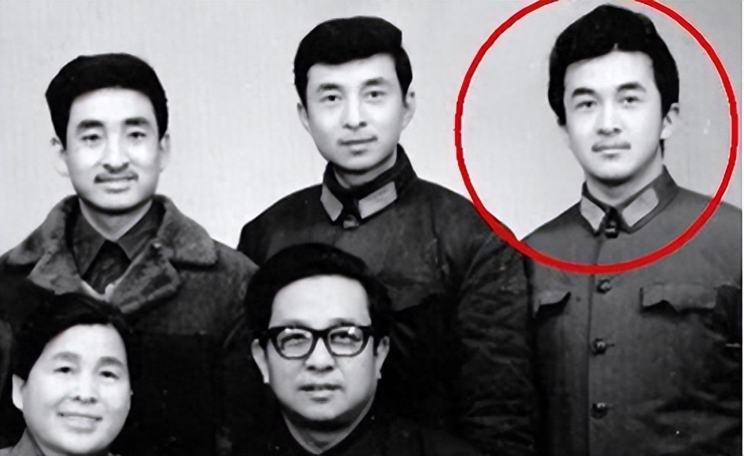 The actor Huang Hong, who disappeared for 5 years in the 24th Spring ...