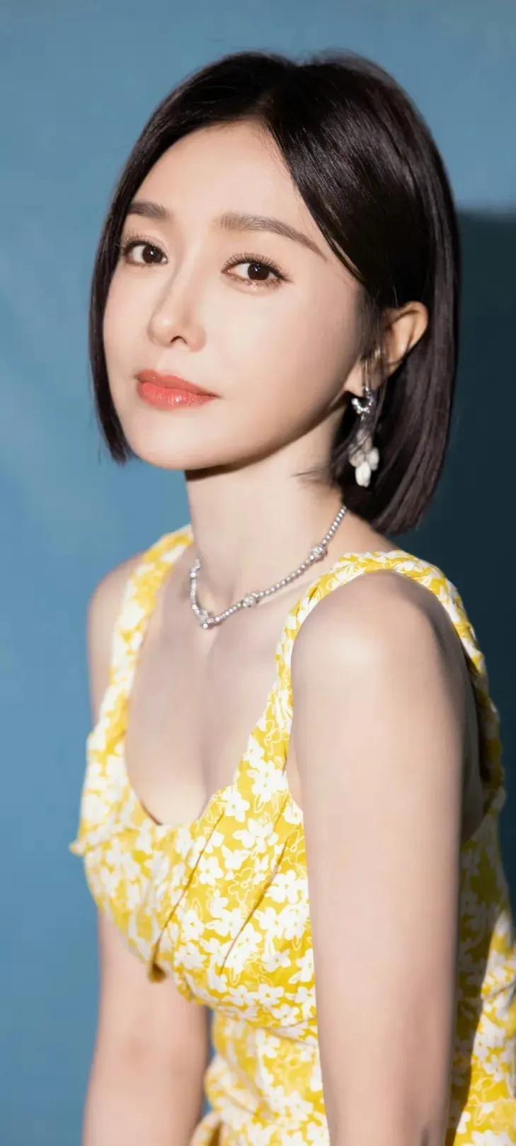 Qin Lan's sexy photo - iMedia